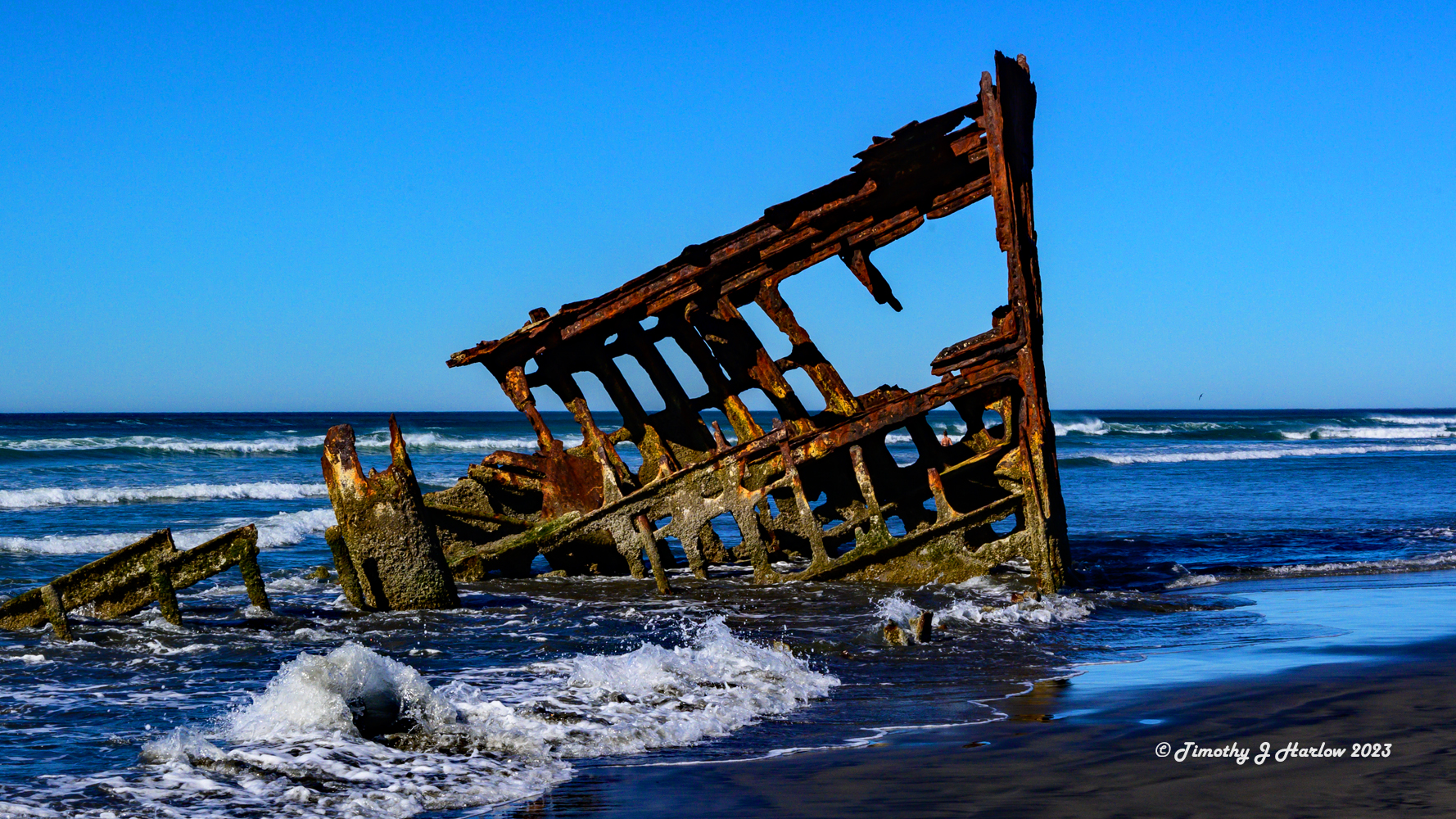 The Wreck of the Peter Iredale – Tim's Viewpoints & Visuals