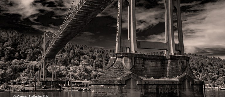 The Gothic Charm of St. Johns Bridge in Portland – Tim's Viewpoints ...