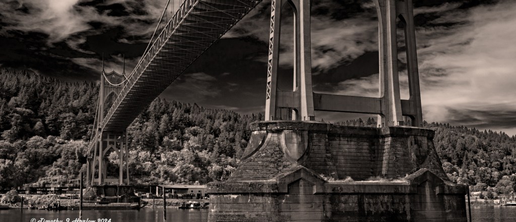The Gothic Charm of St. Johns Bridge in Portland – Tim's Viewpoints ...